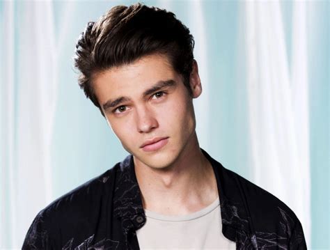 Felix Mallard Biography Age Height Movies And Tv Shows List Stopie