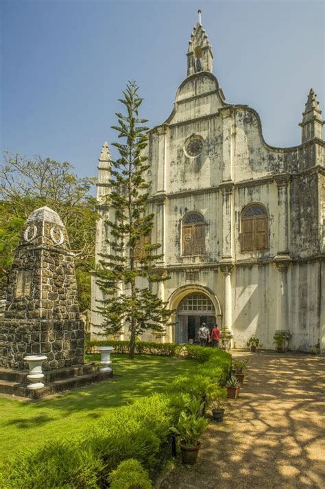 Arquitetura Do Patrimônio Cultural Da Vintage Reformada Na Igreja De
