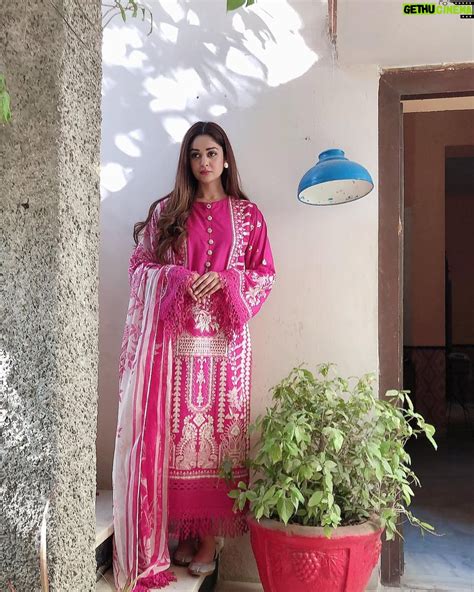 Actress Adla Khan Hd Photos And Wallpapers March 2022 Gethu Cinema