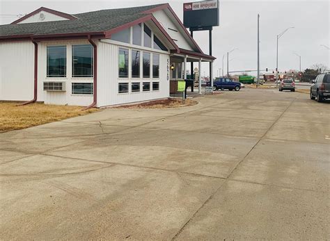 5620 Cornhusker Hwy Lincoln Ne 68507 Zillow