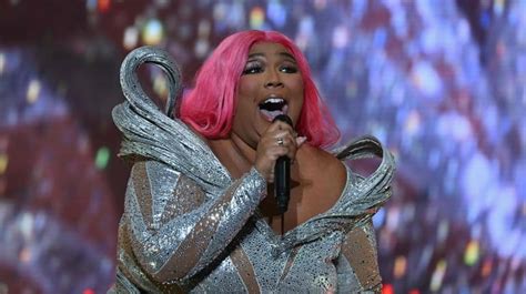 Lizzo Says Shes Not The Villain After Her Former Dancers Allege Sex