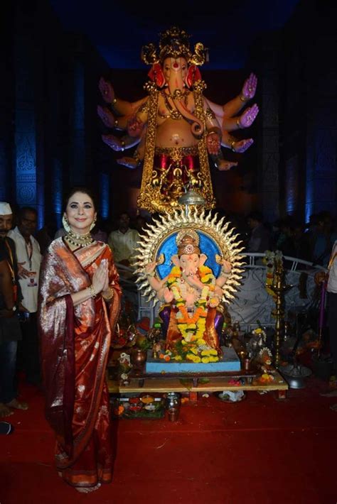 Urmila Matondkar Clicked At Parel Cha Raja Maharti