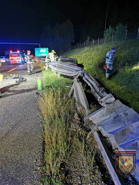 V prometni nesreči poškodovane tri osebe Pomurec