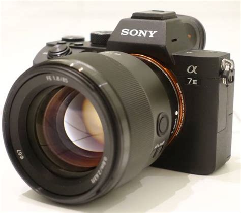 Фотоаппарат Sony Alpha A7 III (ILCE-7M3) kit 85mm f/1.8 | Sony ...