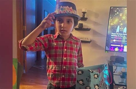 高喊“穆斯林去死”，美国房东26刀刺死6岁巴勒斯坦裔男孩 凤凰网视频 凤凰网