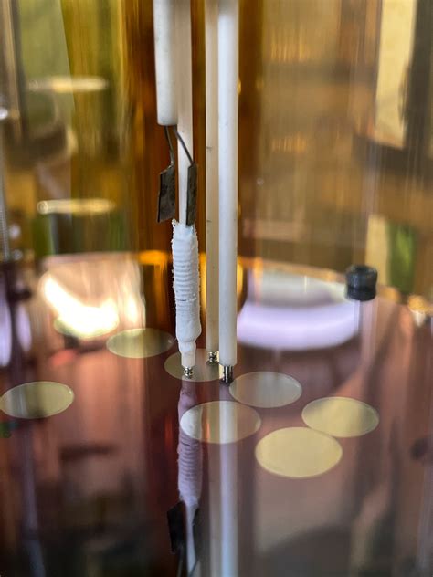 thermoelectric scanning probe on combinatorial sample pads