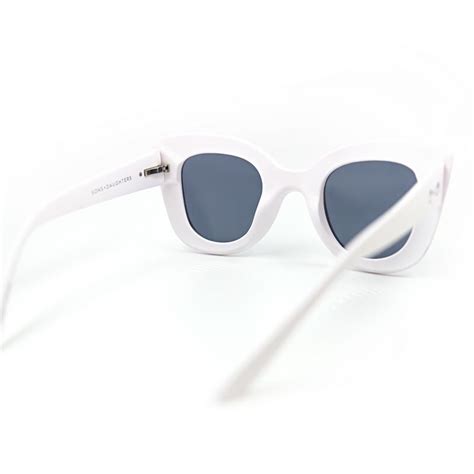 Sons Daughters Cat Cat Matte White Optiroom