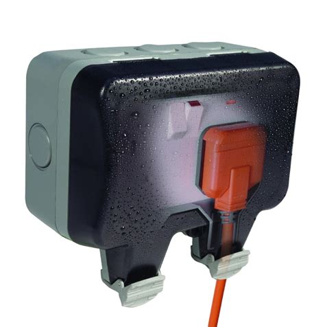 Weatherproof 13a 2 Gang Switch Socket Eakers Diy