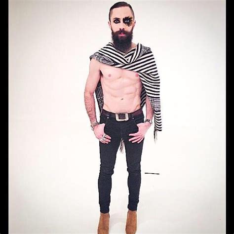 4simplelifeandrockitout Moderato Vs Guns N Roses Moderato Mexican Rock Band Is Bad Parody Of