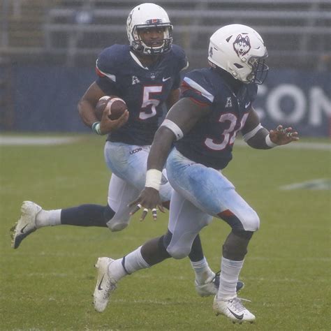 Photo Gallery Umass Minutemen Uconn Football 102718 The Uconn Blog