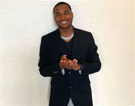 Football Prodigy Featured In Sports Illustrated Is Fatally Shot