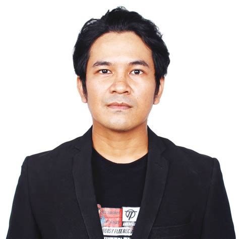 Muhammad Faidhi Mohd Fadzilah Event Executive Emraz Travel And