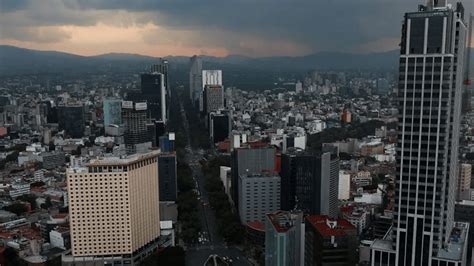 Fmi Mejora Perspectiva De Crecimiento Económico Para México A 26