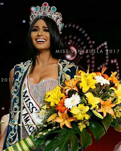 30 Mil Me Gusta 298 Comentarios Mariam Habach Santucci