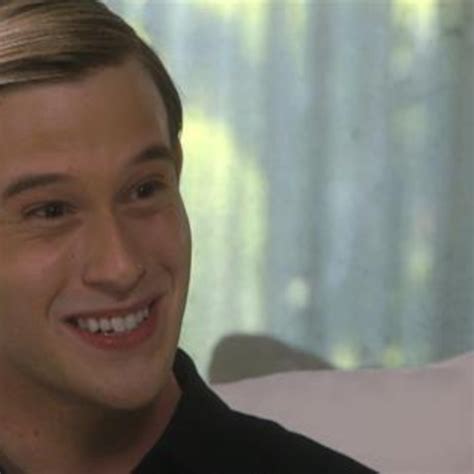 meet hollywood medium tyler henry