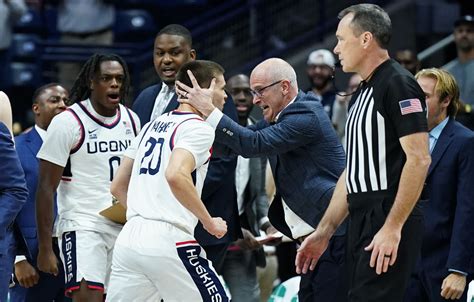 An Actual Psycho Is This Normal College Hoops Fans Go Crazy As