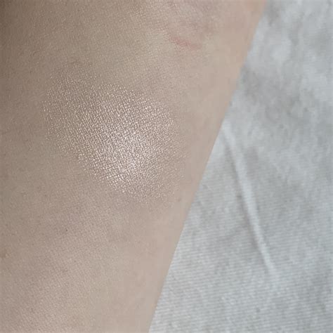 Kireiandcoのグロウスティックハイライト Honey29さんのブログ Cosmeアットコスメ