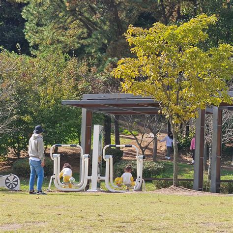 쌍쌍민턴 레뷰 업체로부터 제공받은 제품입니다 협찬 쌀쌀해지는 날씨에 레이어드해서 입기음 18수