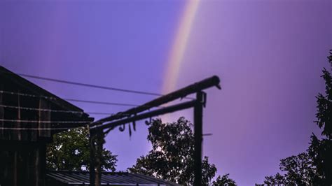 Download Wallpaper 2560x1440 Rainbow House Garden Sky Widescreen 169 Hd Background