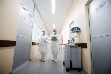 Saúde quer lançar protocolo de tratamento da covid em setembro
