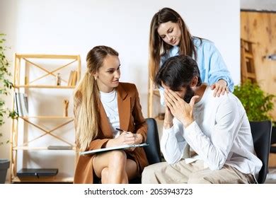 303 Man Psychologist S Appointment Images Stock Photos Vectors