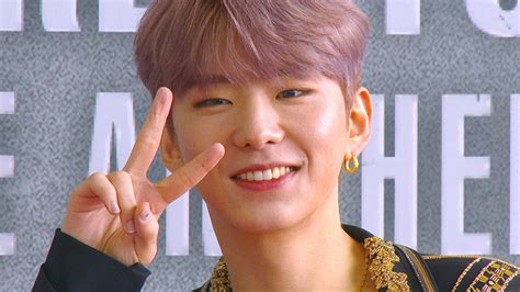 4k직캠 몬스타엑스monsta X 기현kihyun 직캠190414 네이버 Tv