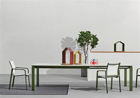 Flamingo Dining Table By KUN Design Ian Barker Gardens