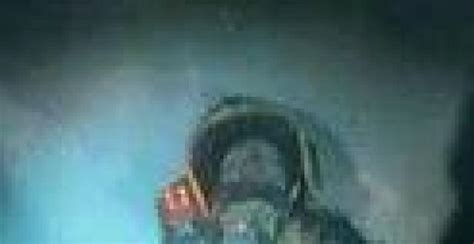 泪目！消防员坠楼，死死护住女童自己牺牲腾讯新闻