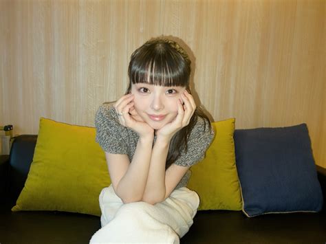 川口ゆりな 🦤🤎 川口の私服 Knit Thebarnnet Pants Thebarnnet Instagram