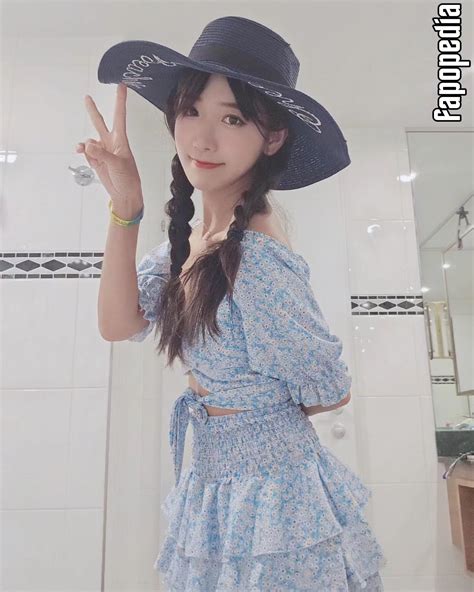 Jinnytty Nude Leaks Photo 2175490 Fapopedia