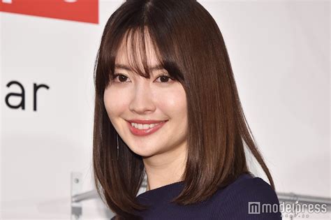 画像154 小嶋陽菜、ランジェリー姿＆美脚全開ショットに反響「憧れのスタイル」「肌の透明感すごい」 モデルプレス