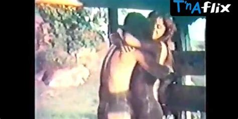 Acacia Andrea Real Sex Butt Scene In O Vale Dos Amantes
