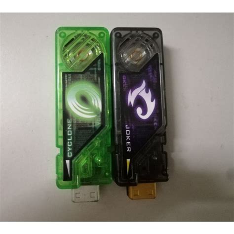 Bandai Kamen Rider W Dx Cyclone Joker Gaia Memory Shopee Malaysia