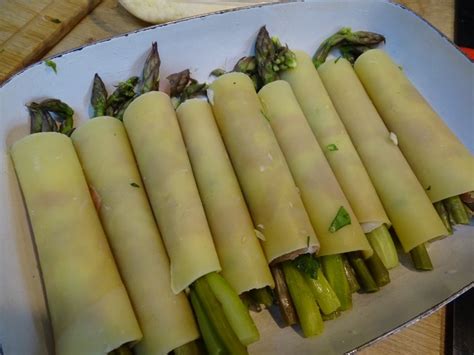 Cuisine En Folie Cannelloni Aux Asperges Prosciutto Parmesan Et Basilic