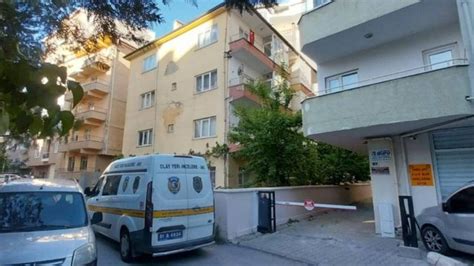 Balkondan Eve Girdi Eski Kız Arkadaşının Sevgilisini Katletti