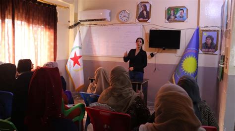 مجلس المرأة في الــ Pyd يفتح دورة تدريبية باسم جينا أميني Pyd