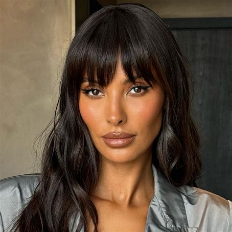 Girls Long Hairstyles With Bangs