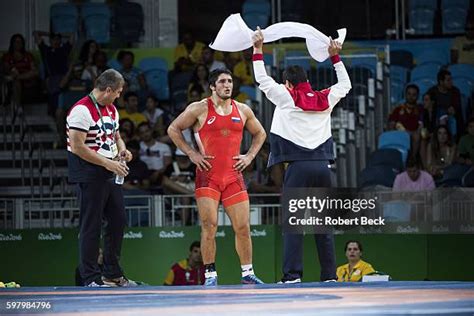 Sadulaev Photos And Premium High Res Pictures Getty Images