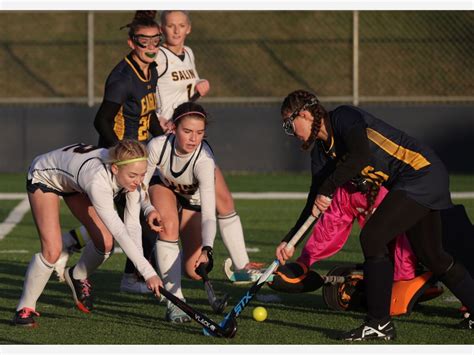 Field Hockey Saline Advances To The Quarterfinals With 3 0 Win Over
