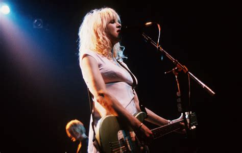 Courtney Love Later Ill Be Back In Hole
