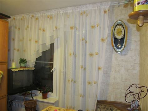 Шторы на кухню с балконом - 50 фото идей оформления штор в кухне