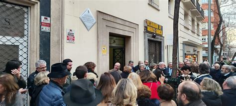 Salamanca Coloca Una Placa En Homenaje Al Empresario Ignacio Hernando