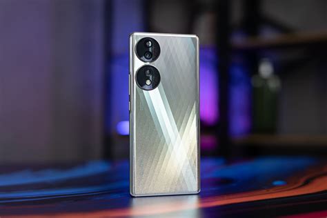 Honor 70 Review The Extravagant Mid Ranger PhoneArena