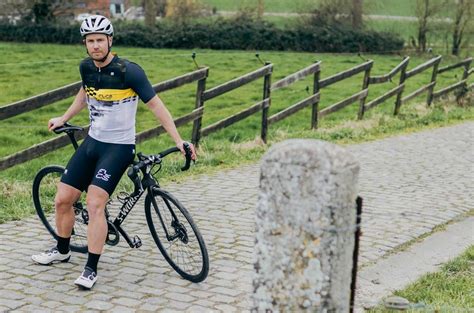 Win A Signed Flanders Classics Jersey Dwars Door Vlaanderen