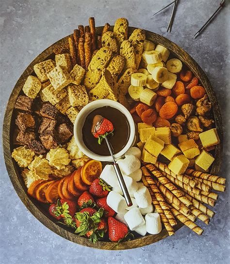 Book Review Beautiful Boards 50 Amazing Snack Boards For Any Occasion By Maegan Brown