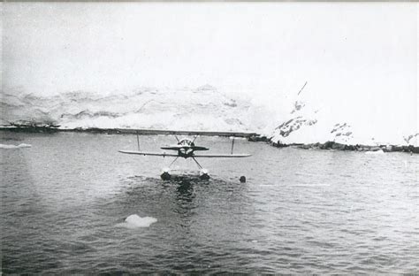 Se cumplen 79 años del primer vuelo argentino a la Antártida Weekend