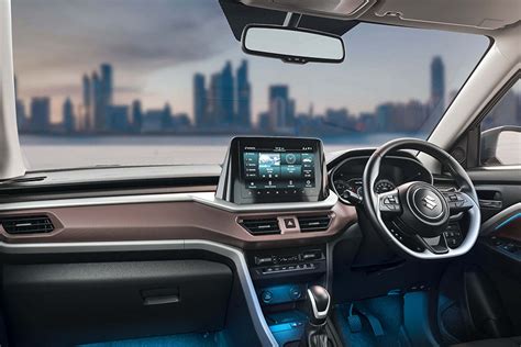 Maruti Brezza Zxi CNG On Road Price In Lucknow 2023 Offers Images