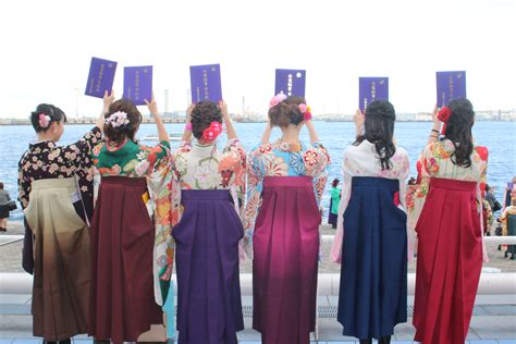 日本文化大不同 日本女生畢業典禮的重頭戲 不穿學士服而是穿「袴」！ Japaholic