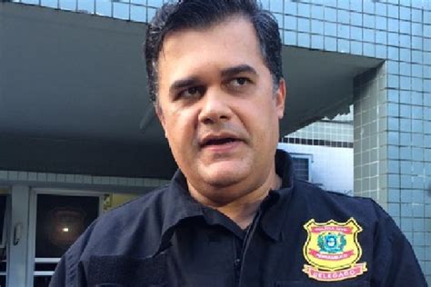 Polícia Civil Realiza Cinco Operações Simultâneas Para Desarticular