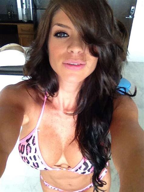 The 13 Hottest Michelle Lewin Photos 02 Gotceleb